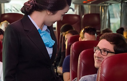 HO CHI MINH CITY - PHNOM PENH CAMBODIA BUS - Hop On Hop Off Vietnam